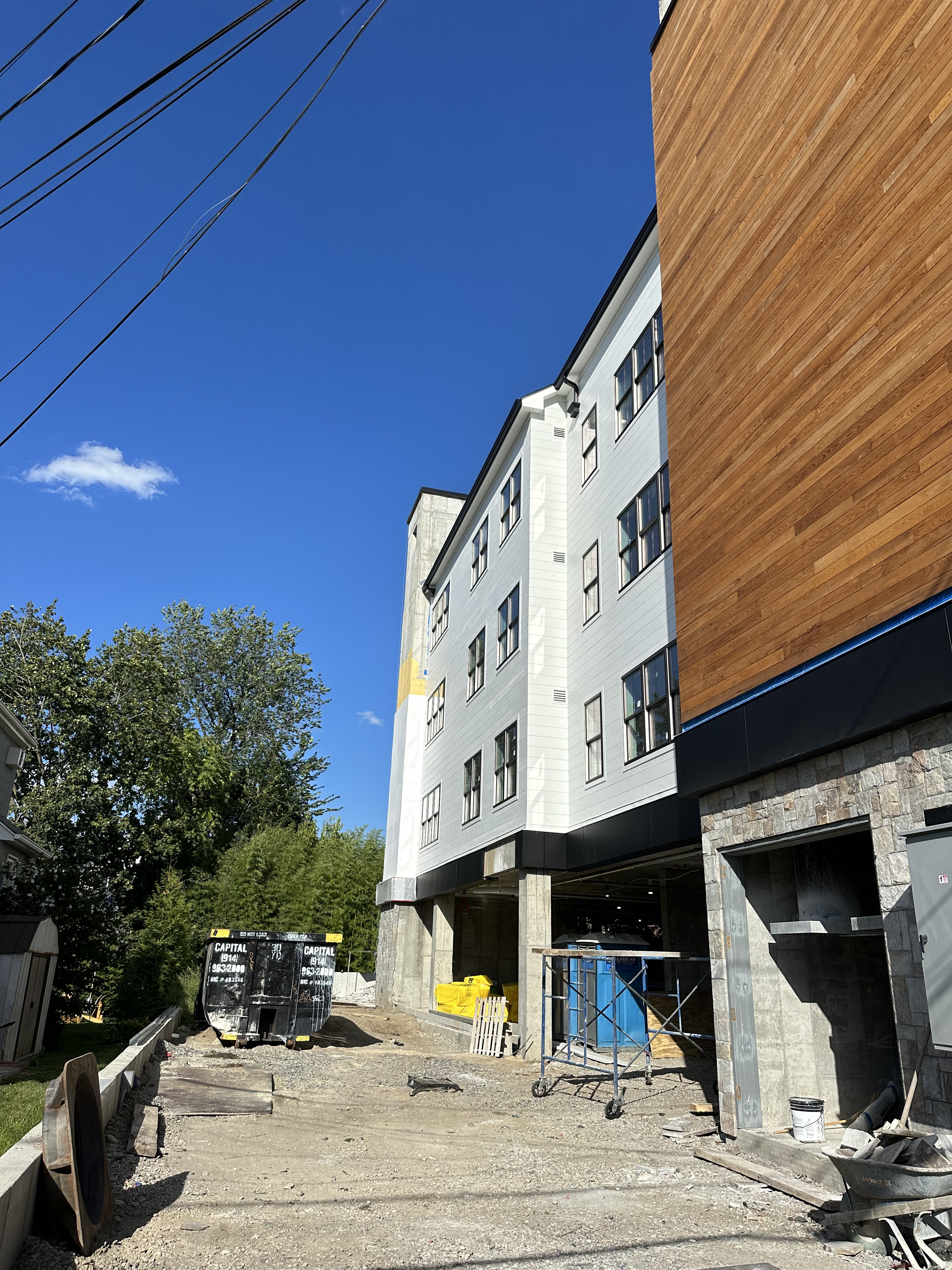 Leo's Construction & Excavation Corp | Concrete & Stonework in ...